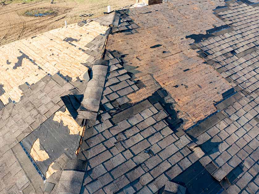 How Does Wind Damage a Roof?